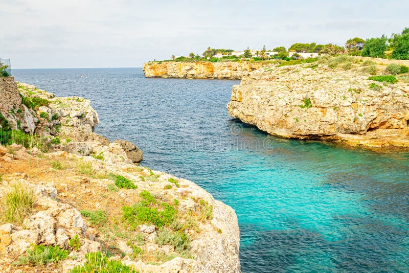 Cala Torre Del Ram Insel Menorca. Spinnen Stockfoto - Bild von ausflug ...