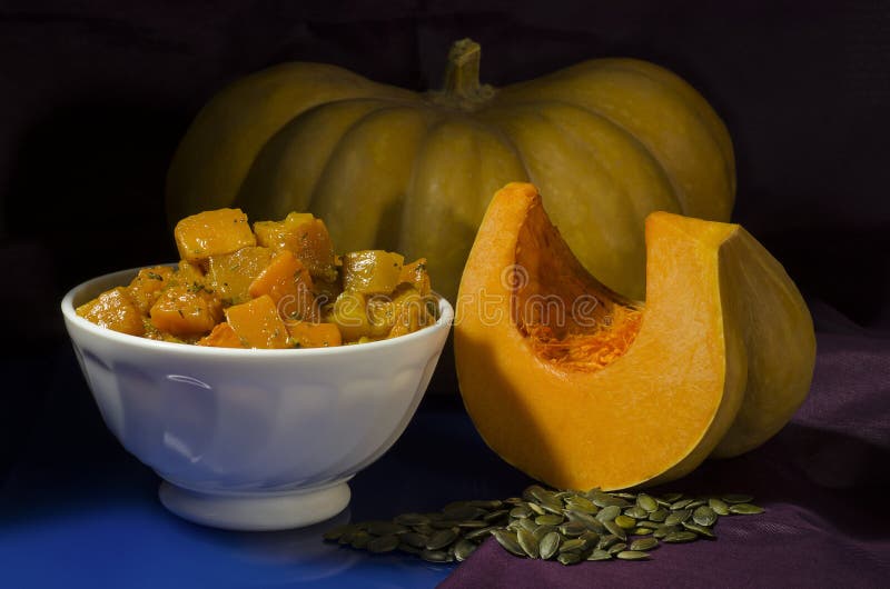 Calabaza cocida al horno imagen de archivo. Imagen de alimento - 64286509