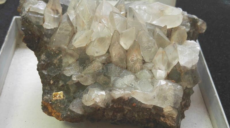 Rocha Sedimentar Do Travertino Imagem de Stock - Imagem de cientistas ...