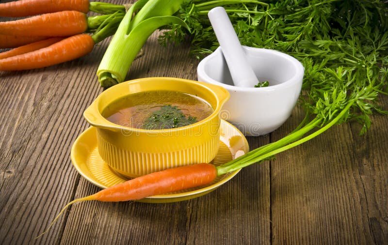 Caldo claro foto de stock. Imagem de folha, aperitivo - 23487056