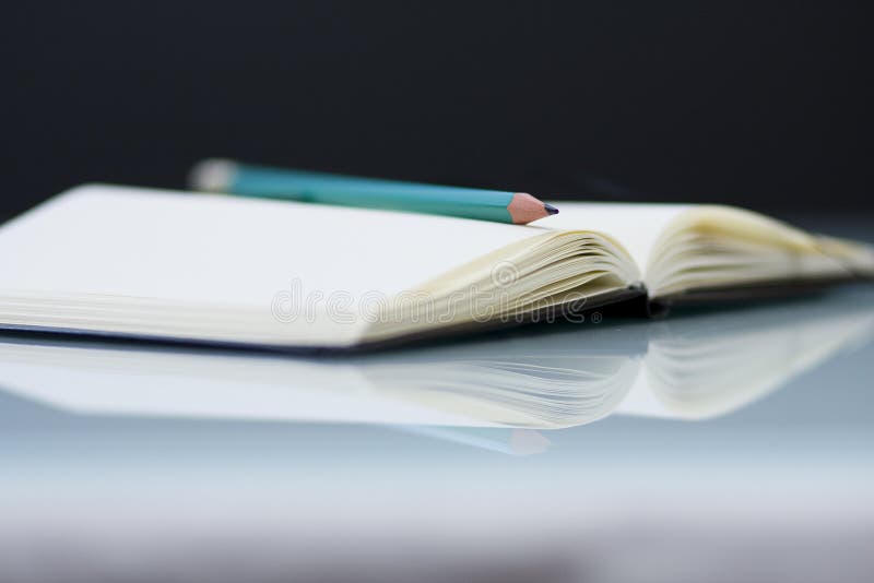 Calepin photo stock. Image du papier, taupe, poche, papeterie - 11592852