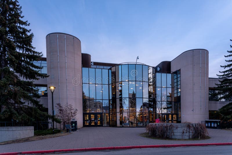 MacEwan Hall, University of Calgary Editorial Stock Image - Image of ...