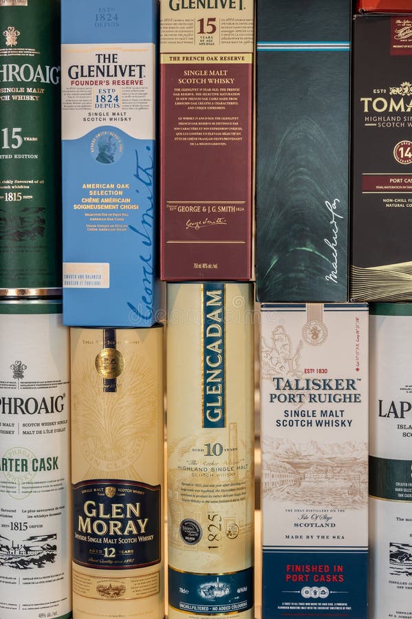 Scotch Whisky Presentation Boxes Editorial Image - Image of collector ...