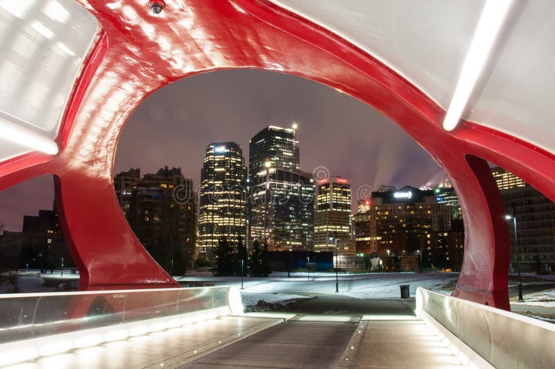 Calgary S Peace Bridge and Skyline at Night Editorial Photography ...