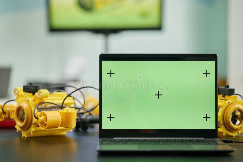 2,614 Laptop Screen Computer Lab Stock Photos - Free & Royalty-Free ...