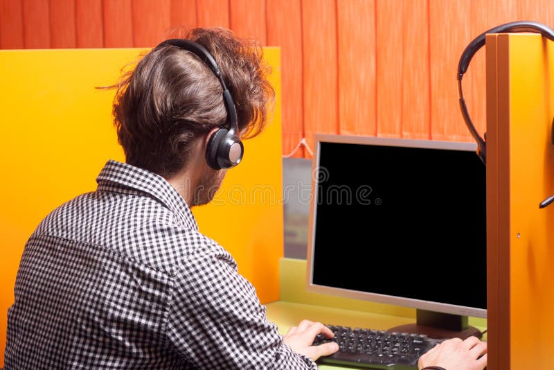 Call center agent at work stock image. Image of service - 65883223