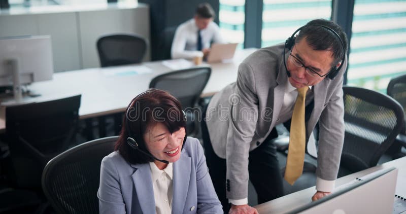 Call Center, Help and Mentor with Woman on Computer for Support ...