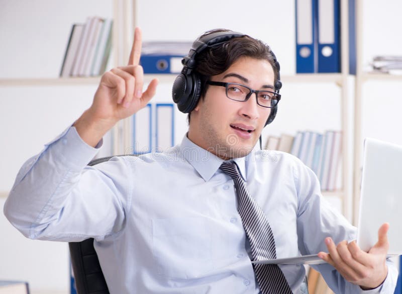 Call Center Operator Talking To Customer on Live Call Stock Photo ...