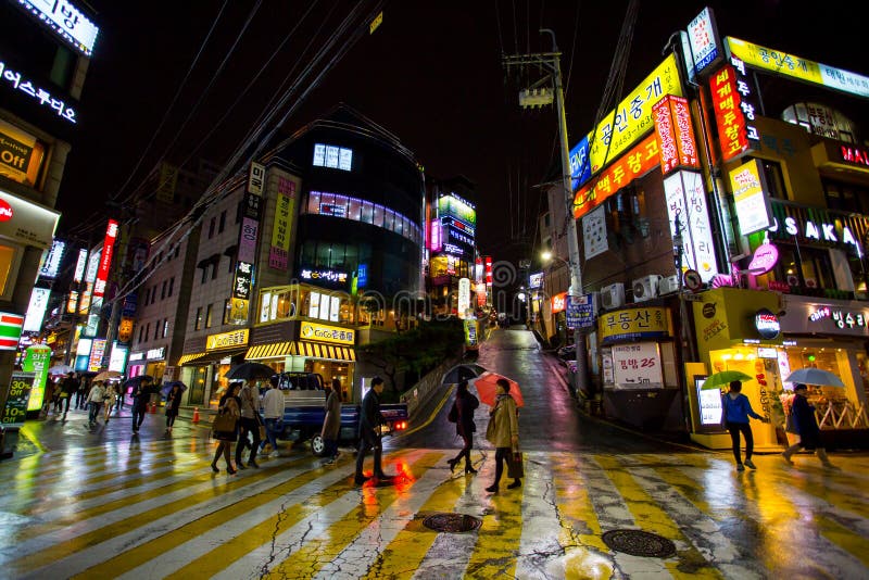 Calles De Gangnam, Seul, Corea Del Sur Fotografía editorial - Imagen de ...