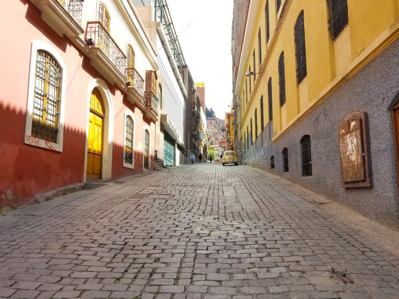 Calles De La Paz, Bolivia En Centro De Ciudad Imagen de archivo ...