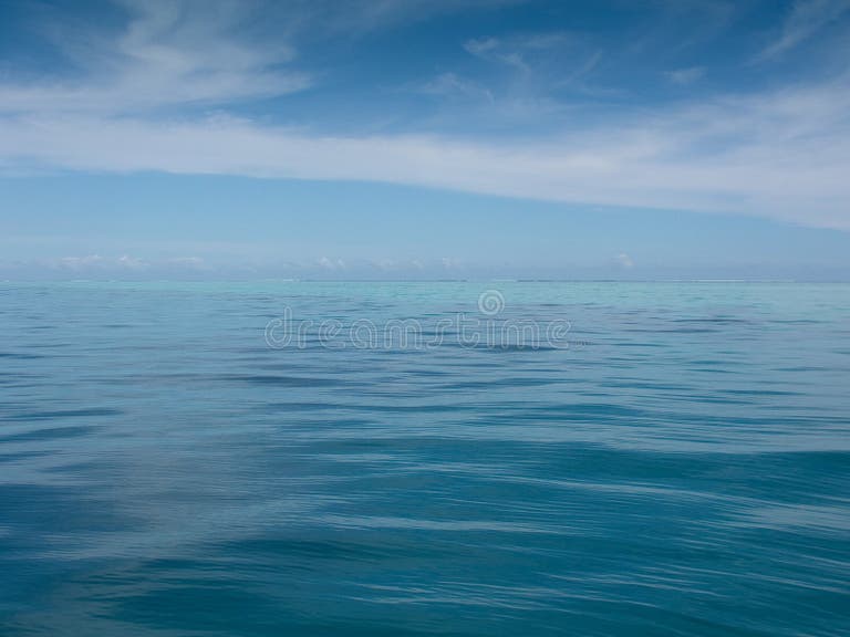 Calm South Pacific Ocean stock photo. Image of tropics - 25111752