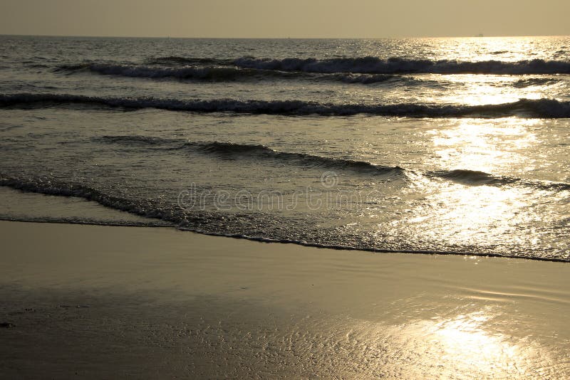 Calm Wave Fronts at Sunset stock image. Image of sunset - 38504785