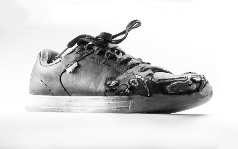 Zapatos Rotos Viejos Con La Planta Del Pie Agrietada Imagen de archivo ...