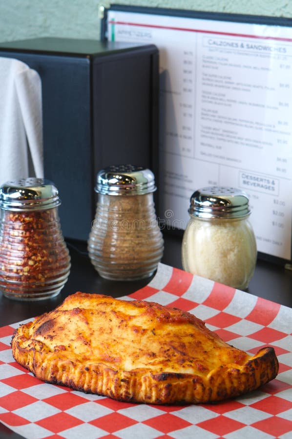 Stuffed shells stock image. Image of stuffed, noodles - 4632891