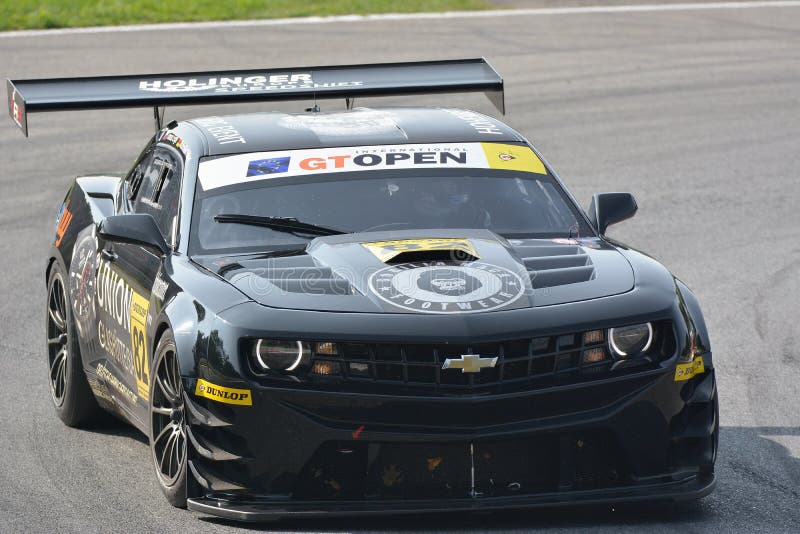 Camaro editorial stock image. Image of race, black, circuit - 64596224
