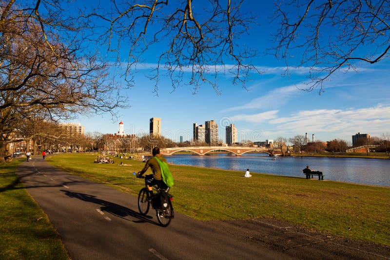 Cambridge editorial photography. Image of river, america - 24136162