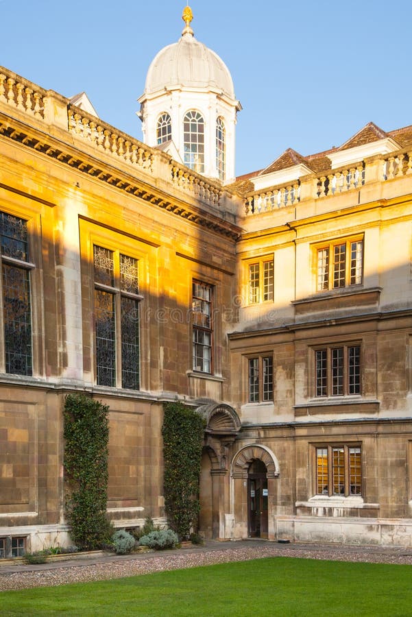 Cambridge, Clare College Inner Yard View Editorial Stock Image - Image ...