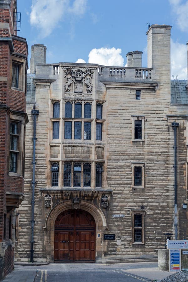 Cambridge England Historical Brick Building Stock Image - Image of ...