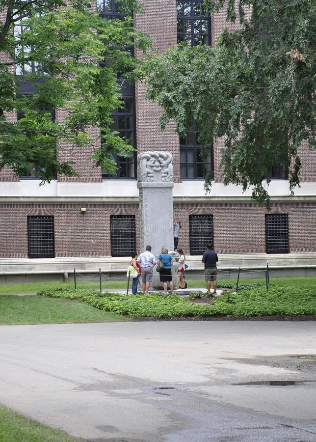 Cambridge MA, 30th June: Monument from Harvard Campus in Cambridge ...