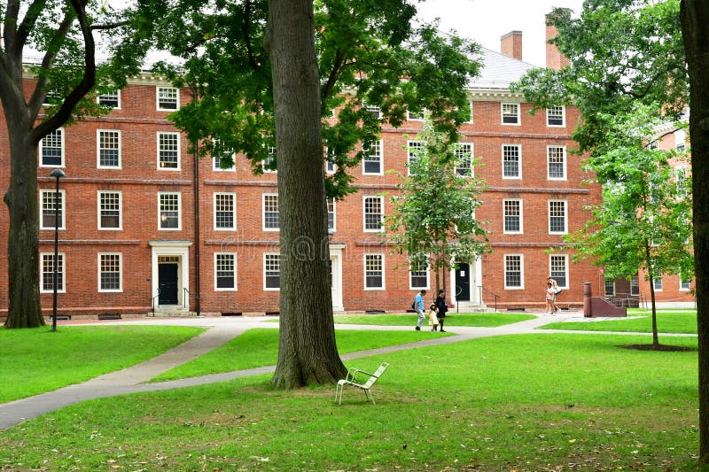 Cambridge, USA - Septembre 9 2023 : Harvard University Editorial Stock ...