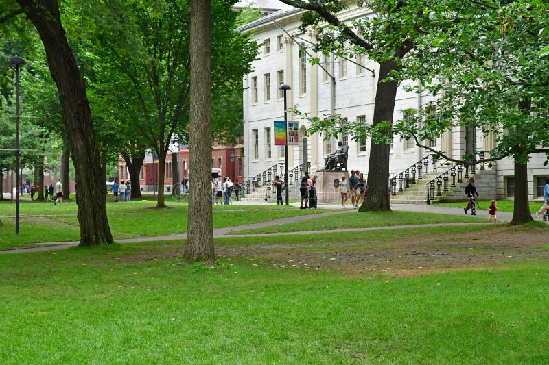 Cambridge, USA - Septembre 9 2023 : Harvard University Editorial Stock ...