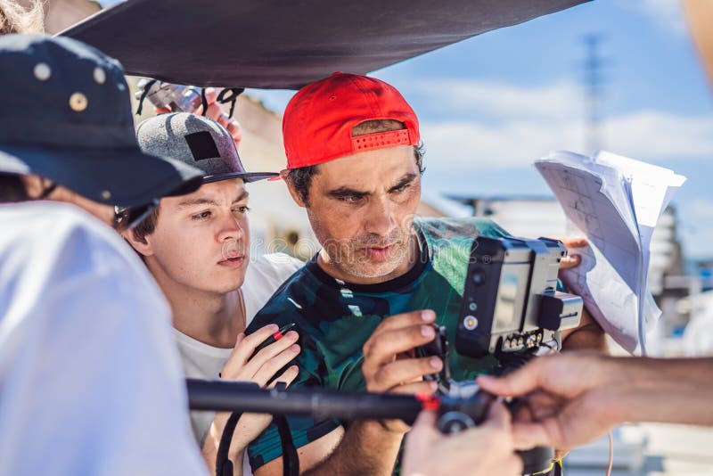 Camera Operator, Director and Dp Discuss the Process of a Commercial ...