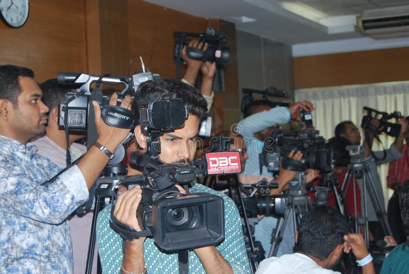 The Camera Operator Should Be Proficient in the Use of Bangladesh ...