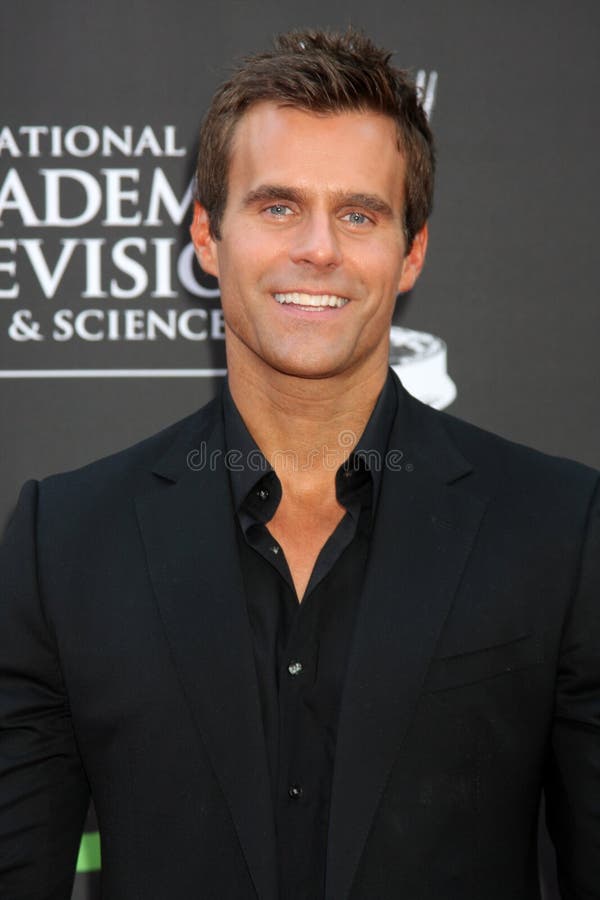 Cameron Mathison editorial photo. Image of cameron, arriving - 27525591