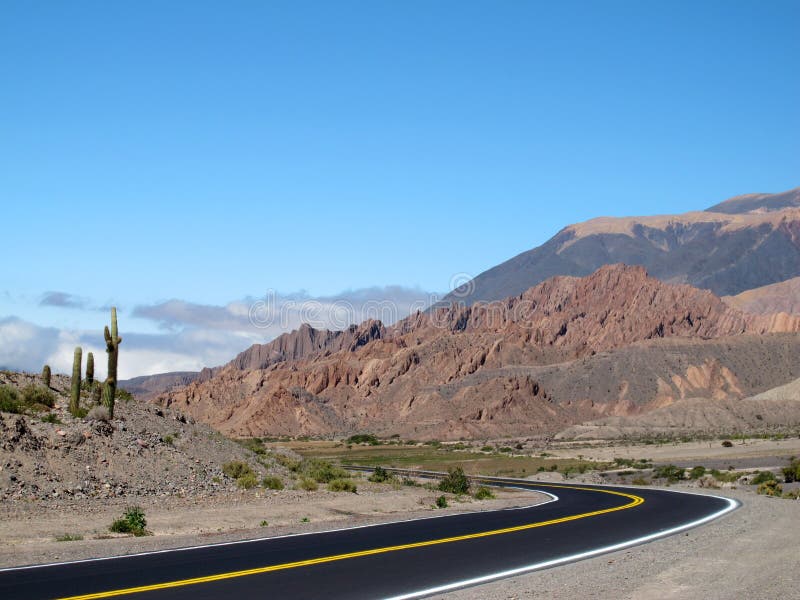 Camino de la Argentina imagen de archivo. Imagen de paisaje - 21142517