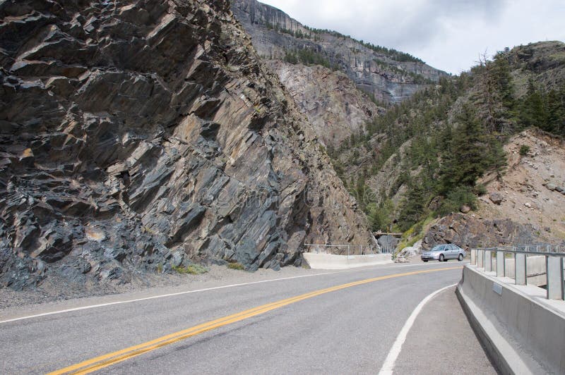 Camino de la montaña imagen de archivo. Imagen de colorado - 1742577