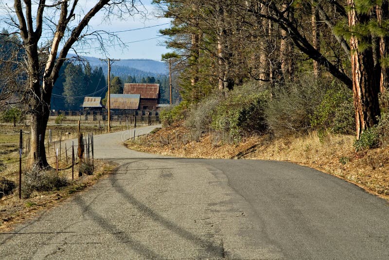 El camino al rancho imagen de archivo. Imagen de escena - 50191335