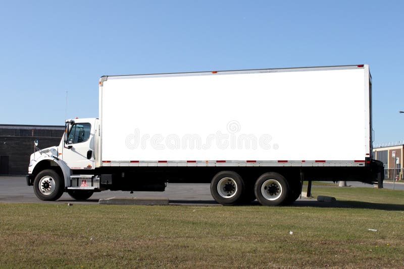 Camion de distribution image stock. Image du transport - 12167319