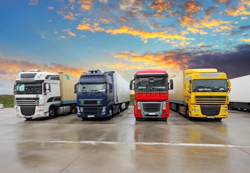 Camion - Transport De Marchandises Image stock - Image du fret ...
