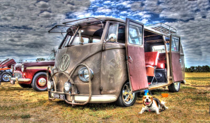 Camionete da VW Kombi imagem de stock editorial. Imagem de indicador ...