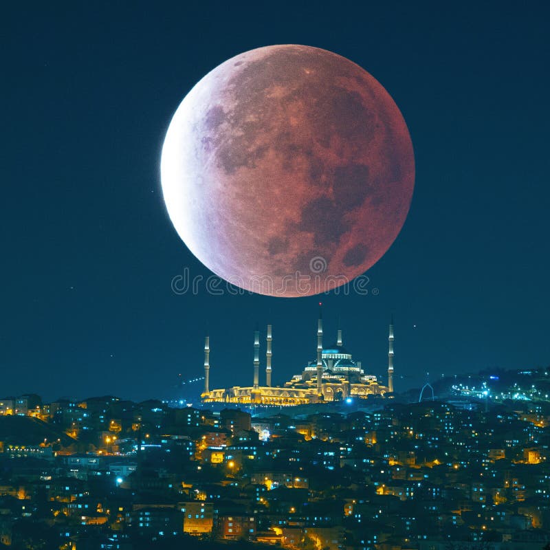 Islamic Square Format Image. Silhouette of Suleymaniye Mosque with ...