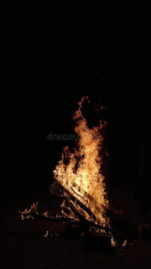 Camp fire stock photo. Image of flame, fire, darkness - 86507712