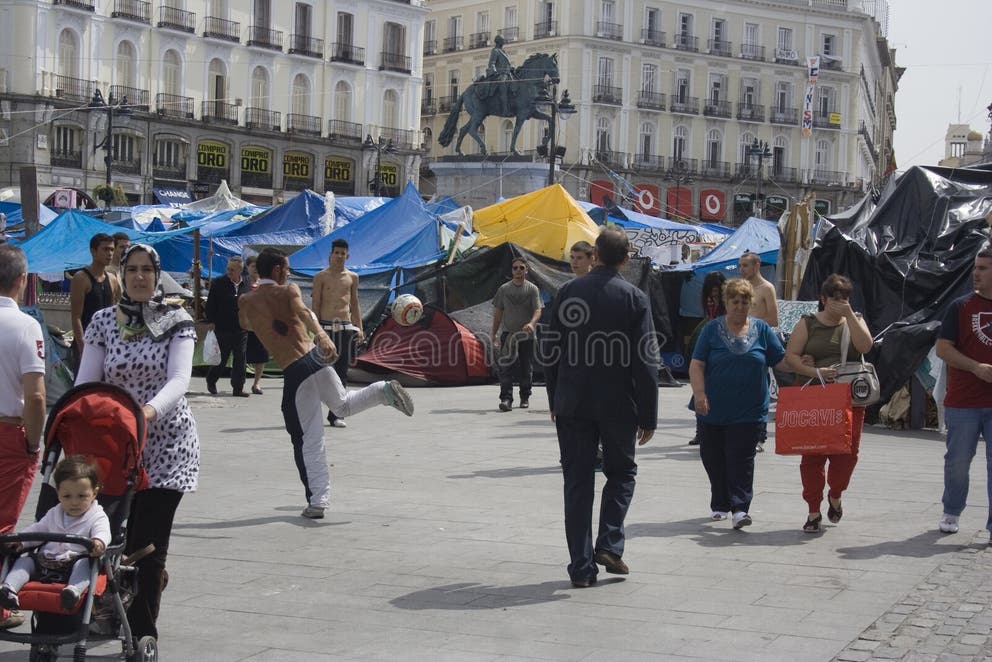 Camp sol 2 editorial stock image. Image of banking, freedom - 19875679