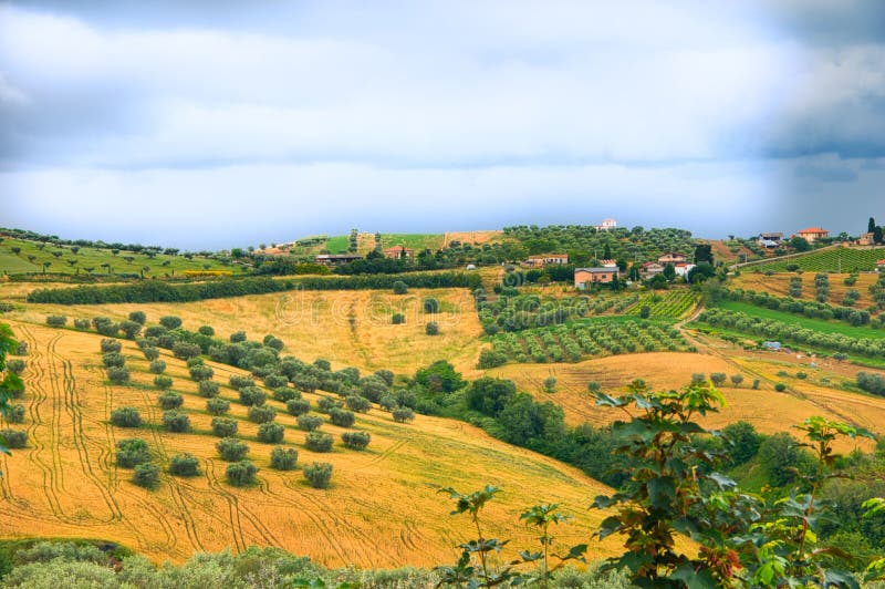 Campagna Italiana Delle Colline Fotografia Stock - Immagine di magia ...