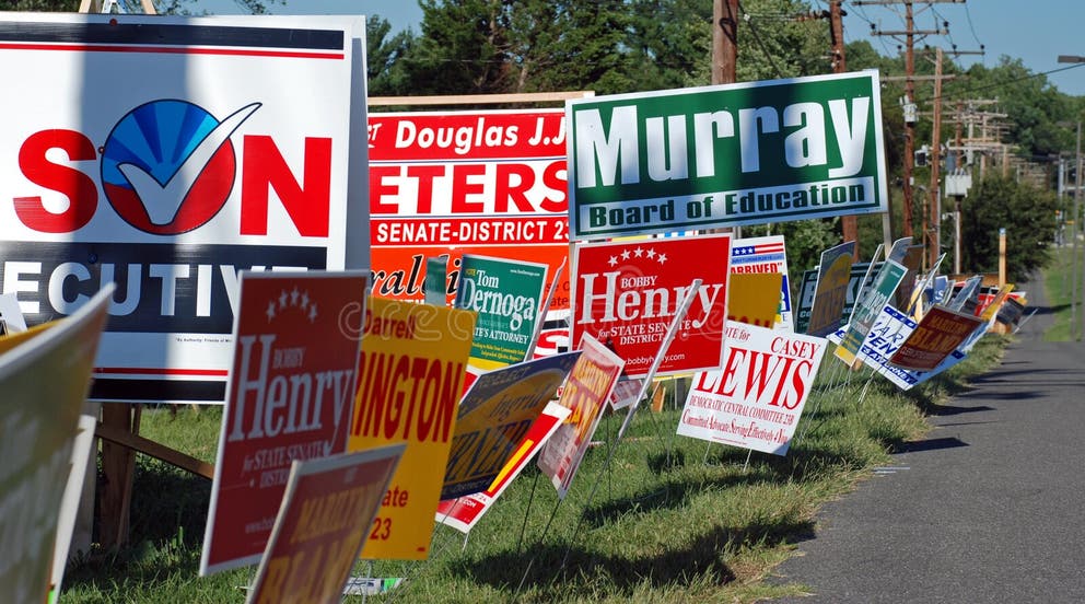 Campaign Signs editorial photo. Image of early, delegates - 16032606