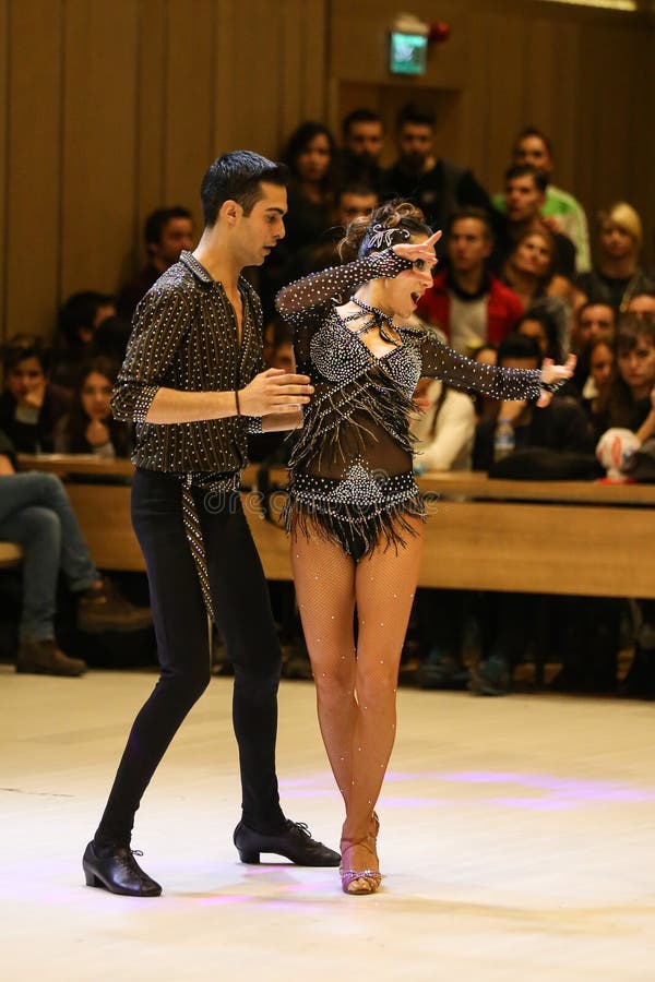 Campeonato De La Danza De La Salsa Imagen editorial - Imagen de latino ...