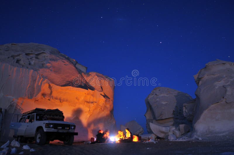 Campfire in the desert stock photo. Image of adventure - 14723990