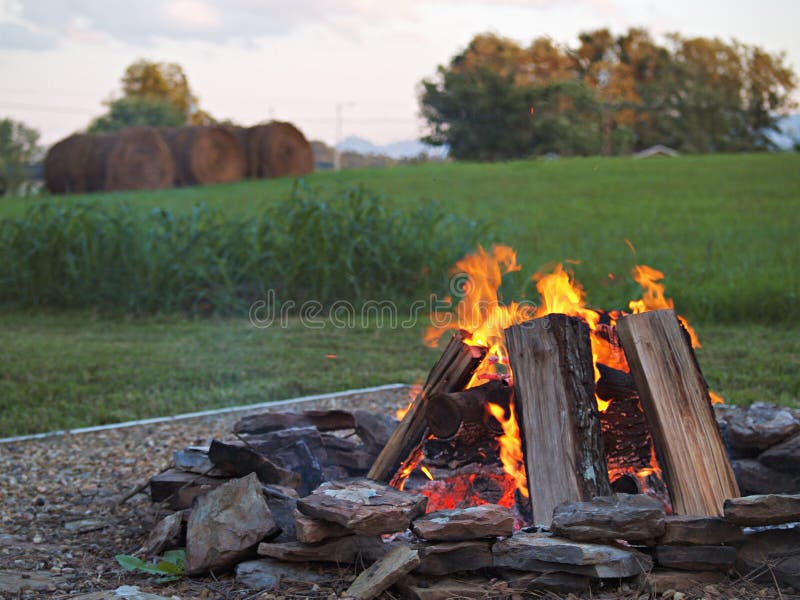 Campfire fire pit outside stock image. Image of wood - 108402705