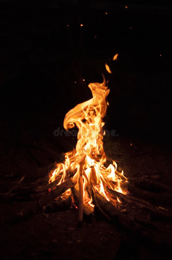 112 Flickering Campfire Stock Photos - Free & Royalty-Free Stock Photos ...