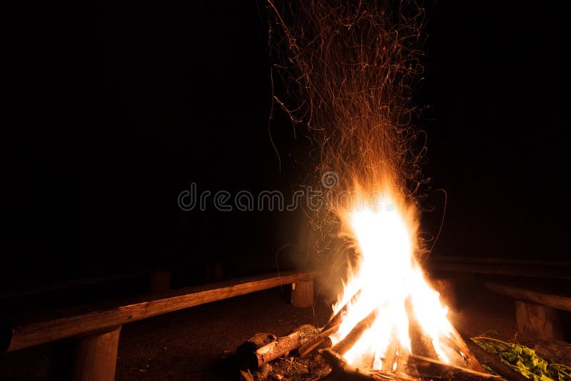 Campfire with Flying Sparks Stock Photo - Image of night, pattern: 88166080