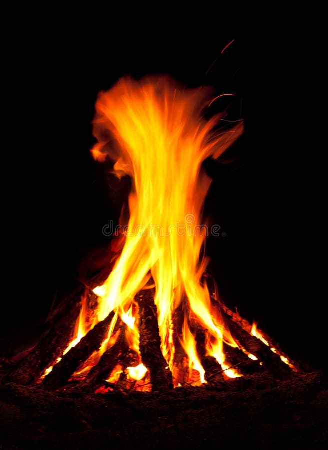 Campfire Wth Billowing Flames Stock Photo - Image of heat, peaceful: 866998