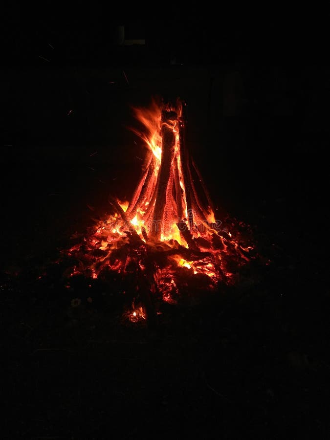 Campfire in Winter Dark Night Stock Photo - Image of night, winter ...