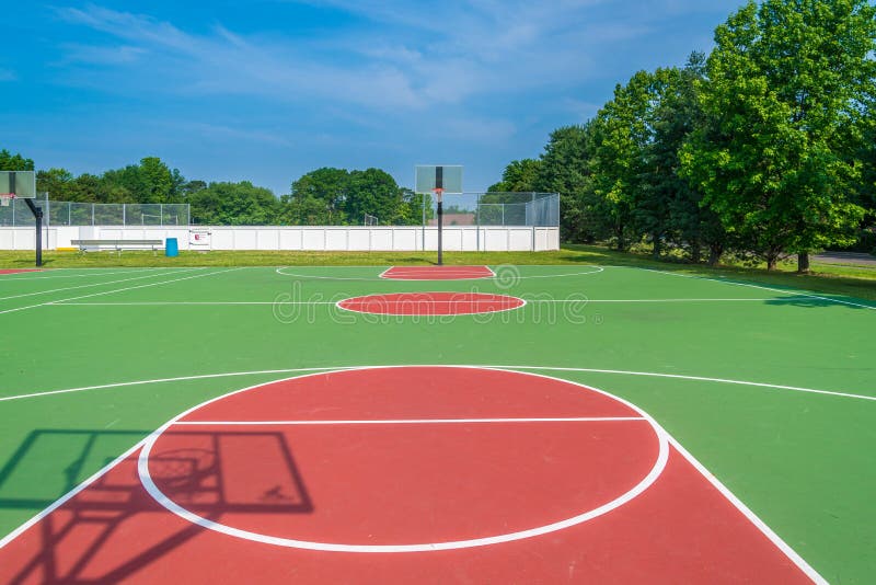 Campo do basquetebol imagem de stock. Imagem de parque - 55987735