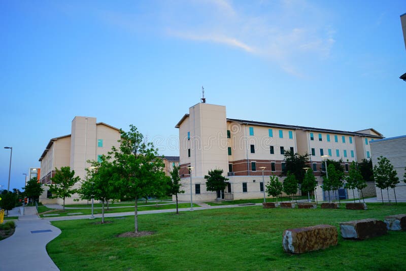 University of Texas at Dallas Stock Photo - Image of dormitory ...