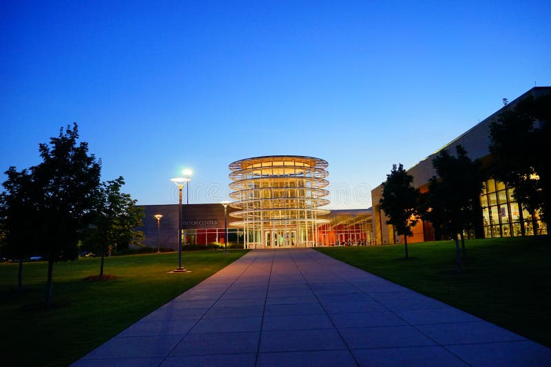 University of Texas at Dallas Stock Photo - Image of beauty, facade ...