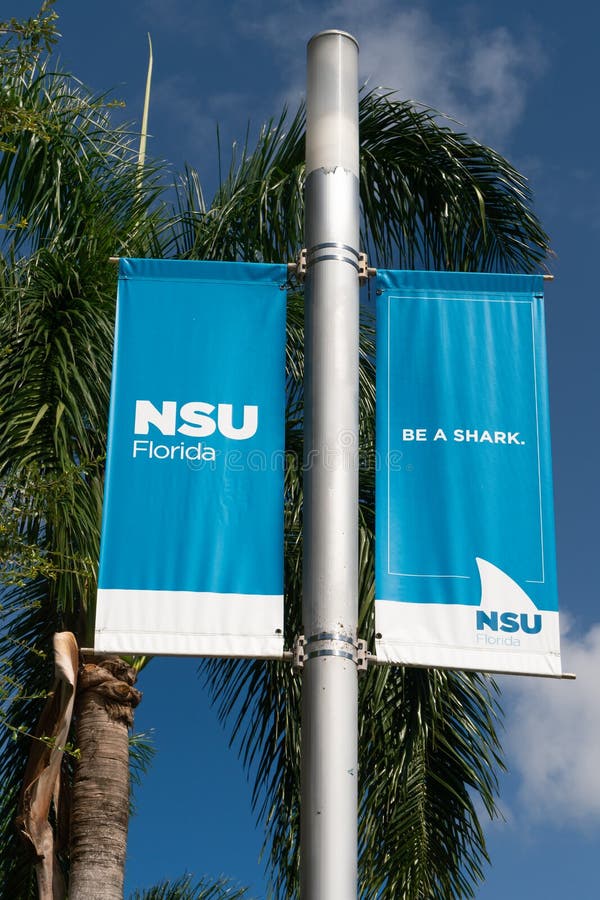 Campus Flag at the University of Miami Editorial Stock Image - Image of ...
